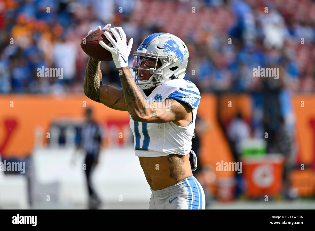 Detroit Lions wide receiver Marvin Jones Jr. (0) catches a pass during ...