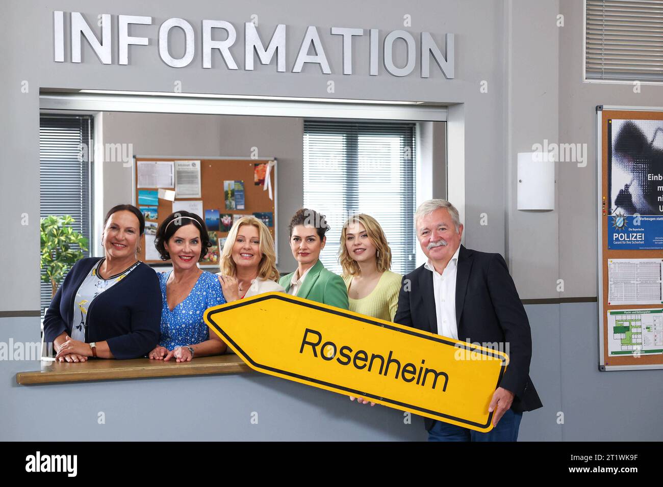 Fotocall Rosenheim-Cops am 14.10.2023 in den Bavaria Studios in ...