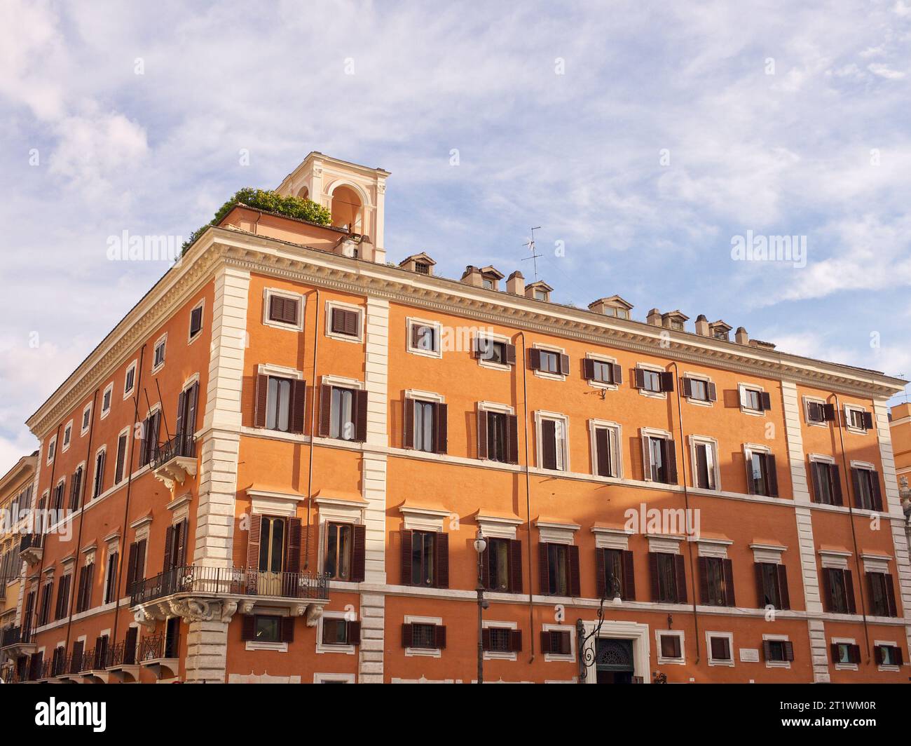 City view building facade, Rome, Italy Stock Photo - Alamy