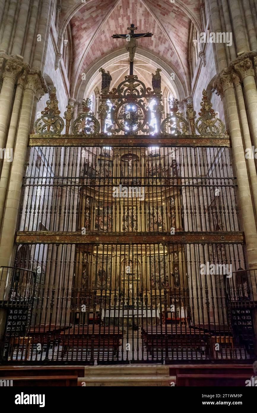 the main altar and its beautiful Gothic windows with the Renaissance ...