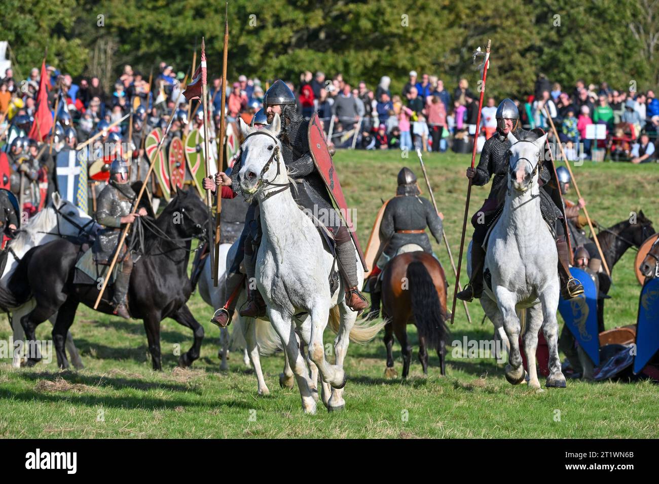 Battle, UK, 15 October 2023. Participants take part in the English ...