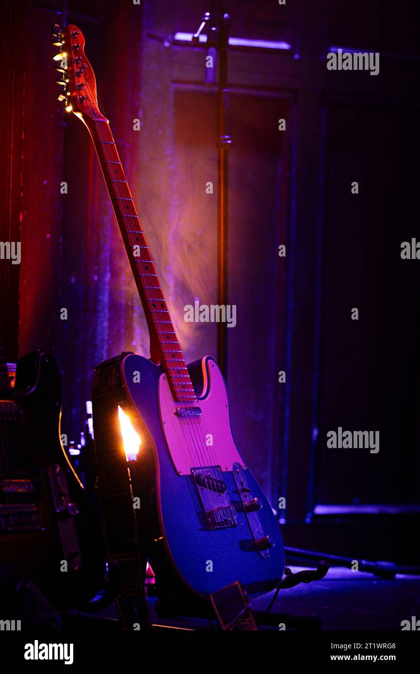 Guitar on stage before a performance Stock Photo - Alamy