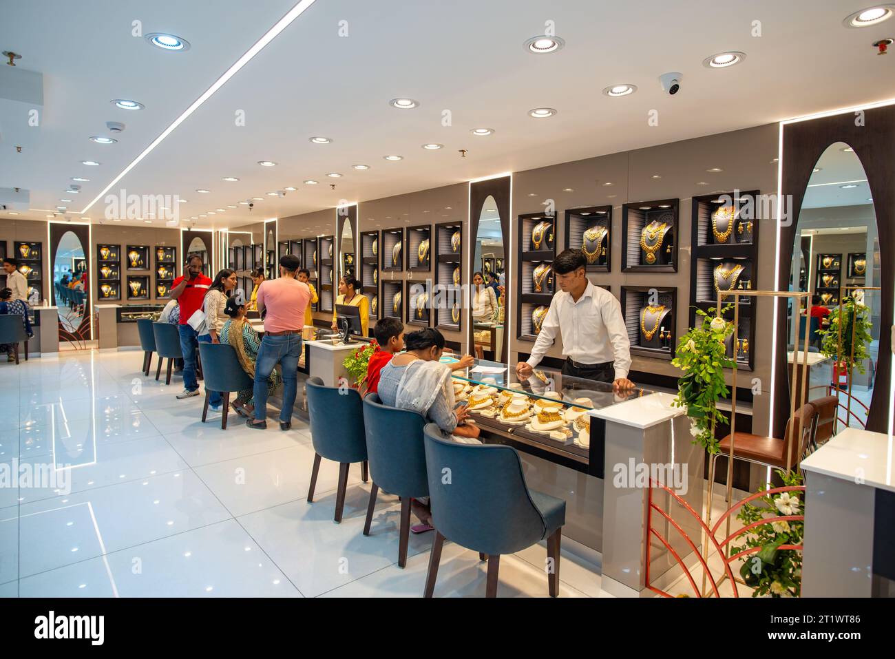 Karol bagh hi-res stock photography and images - Alamy