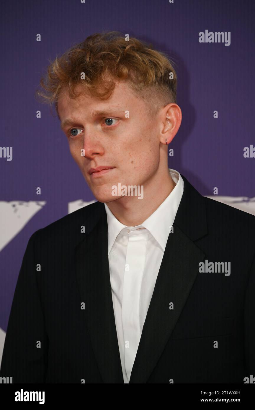 George henry hall hi-res stock photography and images - Alamy