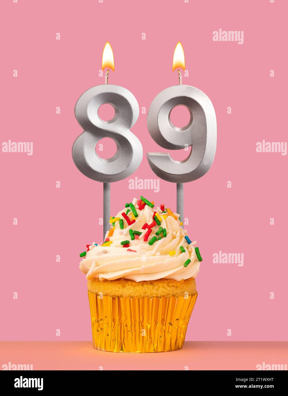 Birthday candle number 89 flame hi-res stock photography and images - Alamy