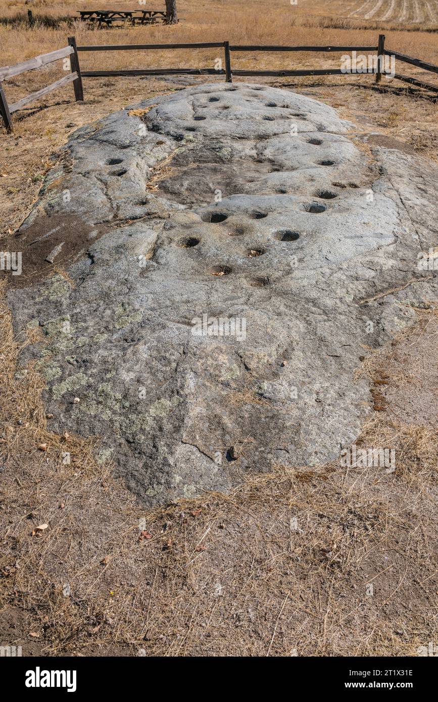 The Minwok Indians of Northern California used rocks and stones ...