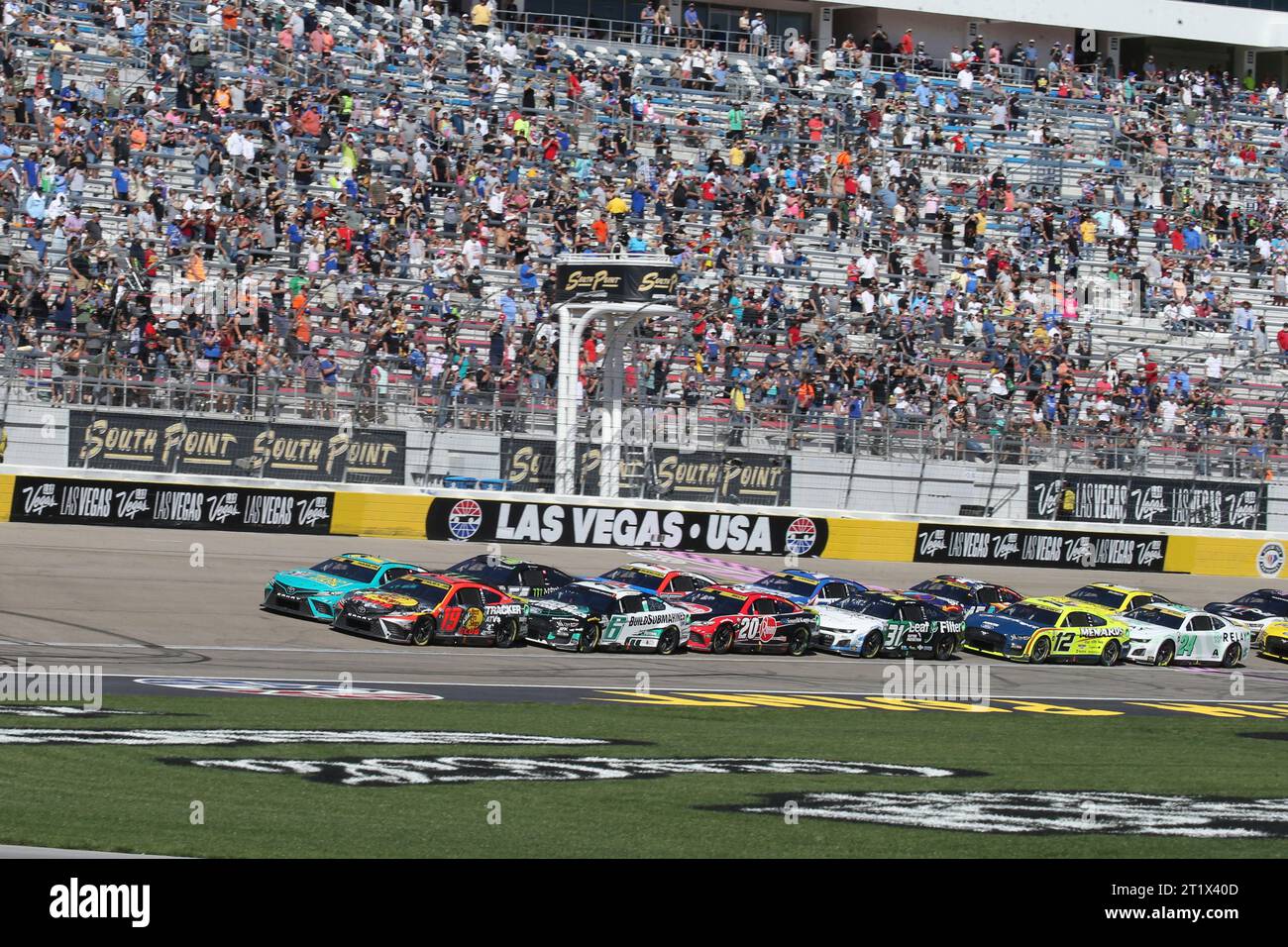LAS VEGAS, NV - OCTOBER 15: Denny Hamlin (#11 Joe Gibbs Racing Mavis ...