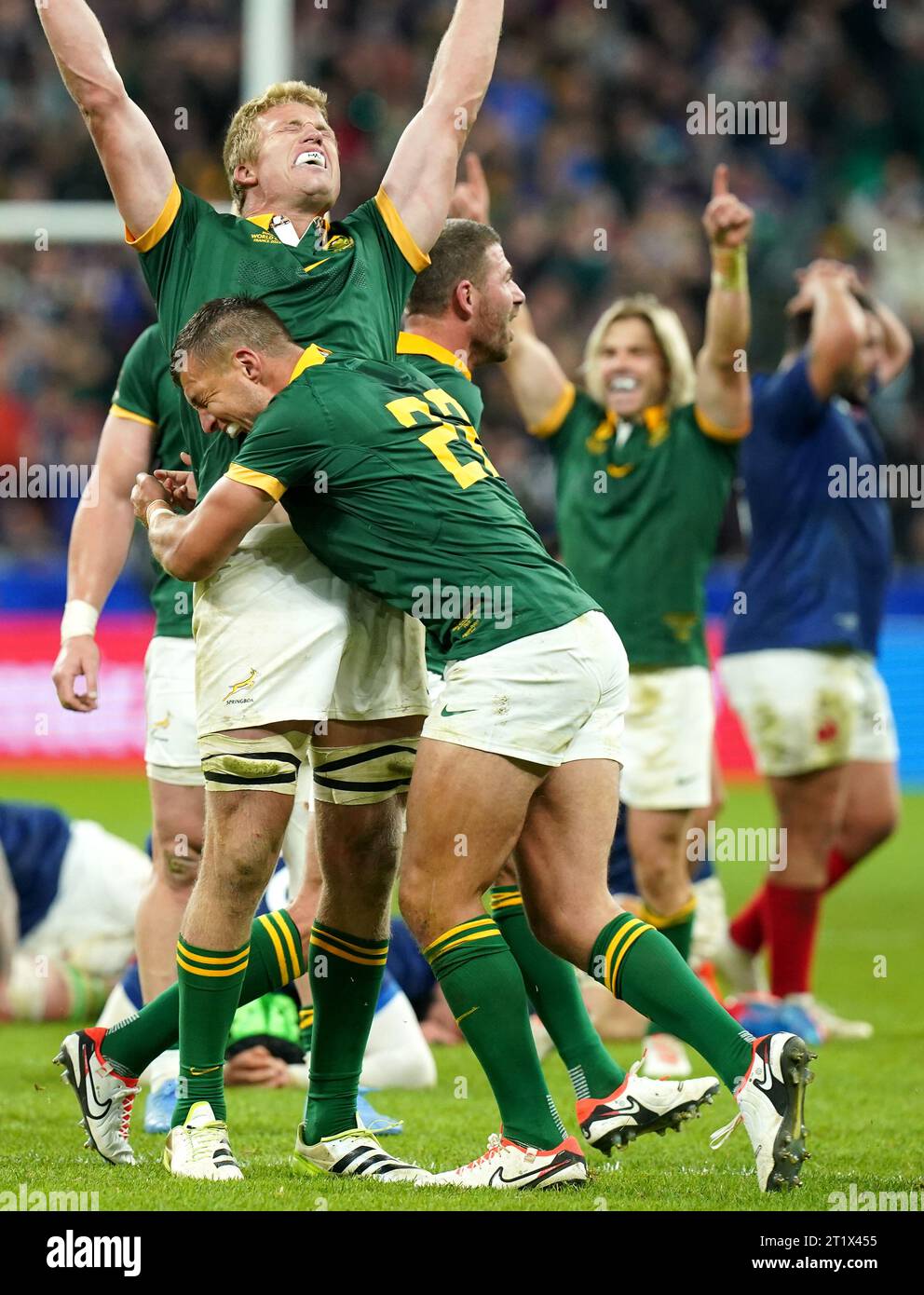South Africa's Pieter-Steph du Toit (centre) celebrates with Handre ...