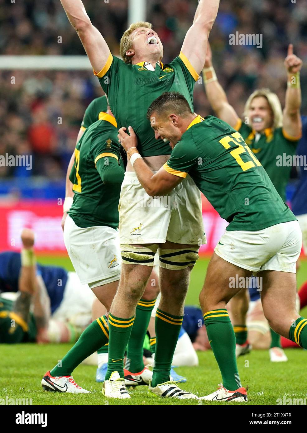 South Africa's Pieter-Steph du Toit (centre) celebrates with Handre ...
