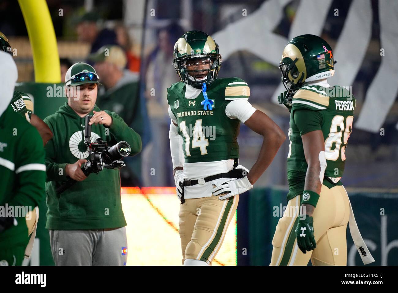 Colorado State wide receiver Tory Horton (14) warms up before an NCAA ...