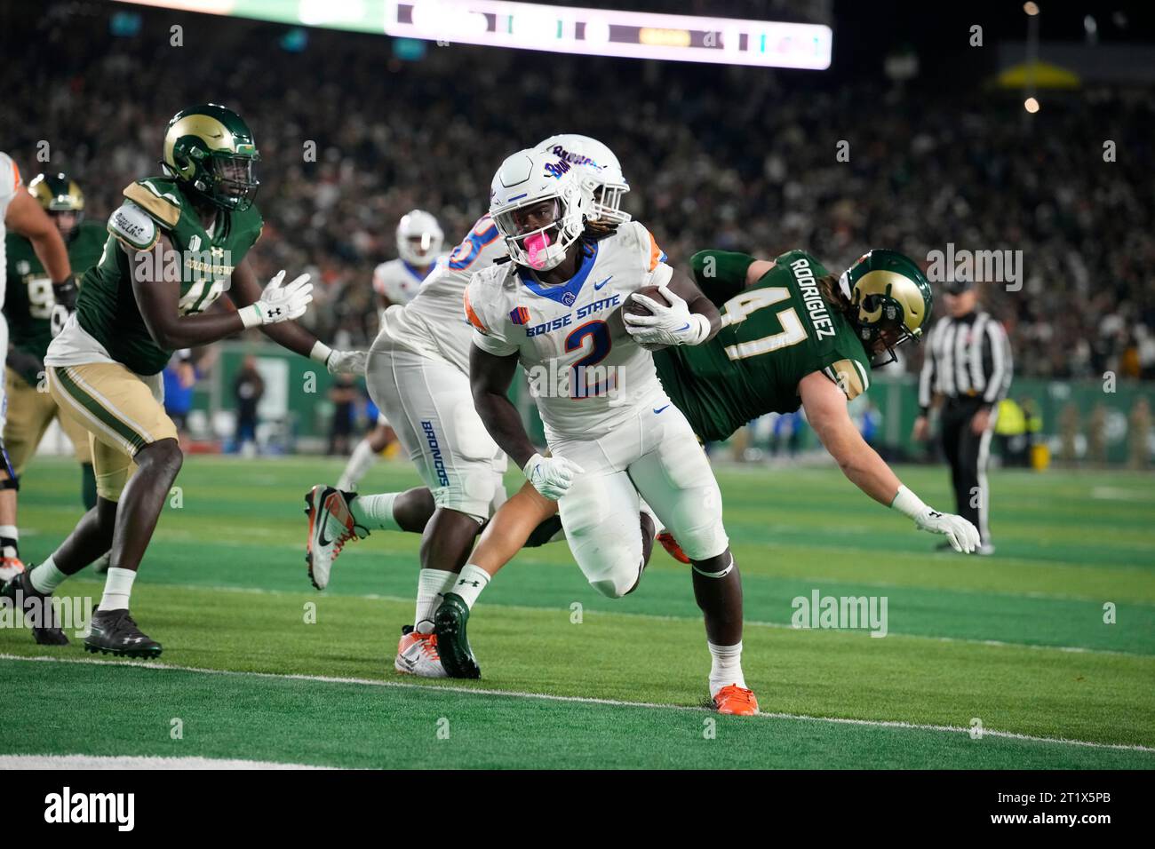 Boise State running back Ashton Jeanty (2) runs for a touchdown in the ...