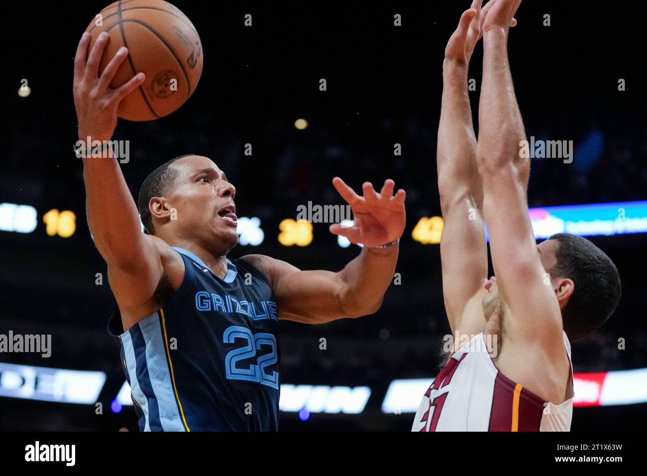 Memphis Grizzlies guard Desmond Bane (22) jumps to shoot past Miami ...