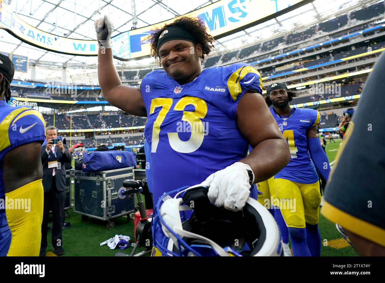 Los Angeles Rams guard Steve Avila (73) celebrates following a win over ...