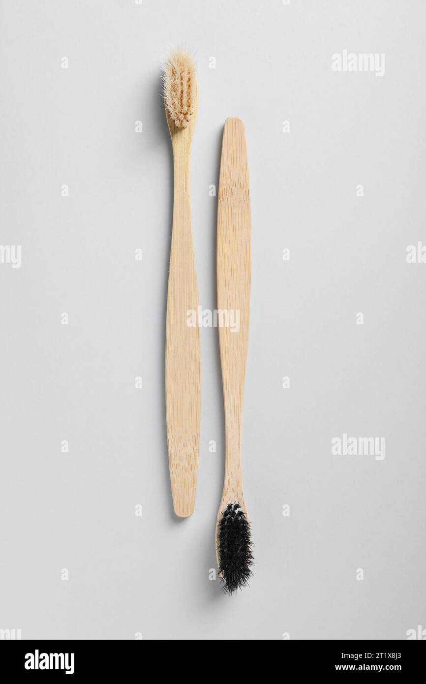 Toothbrush toothbrushes old hi-res stock photography and images - Alamy