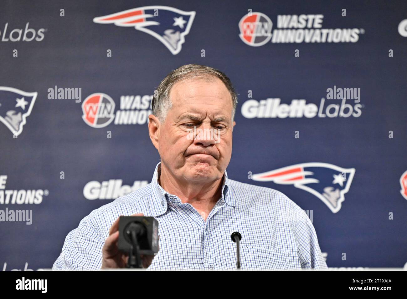 New England Patriots head coach Bill Belichick speaks after the Las ...