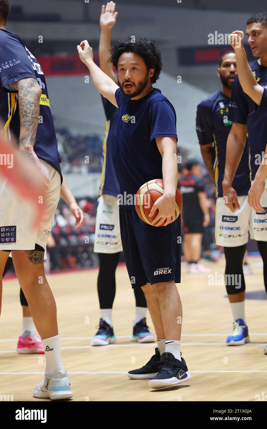 Yoyogi 1st Gymnasium, Tokyo, Japan. 14th Oct, 2023. Yuta Tabuse (Brex ...
