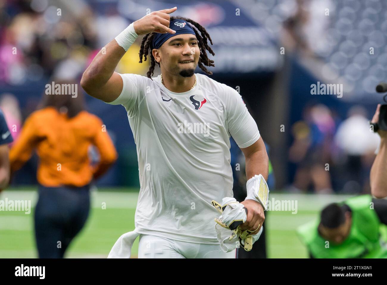 October 15, 2023: Houston Texans quarterback C.J. Stroud (7) gestures ...