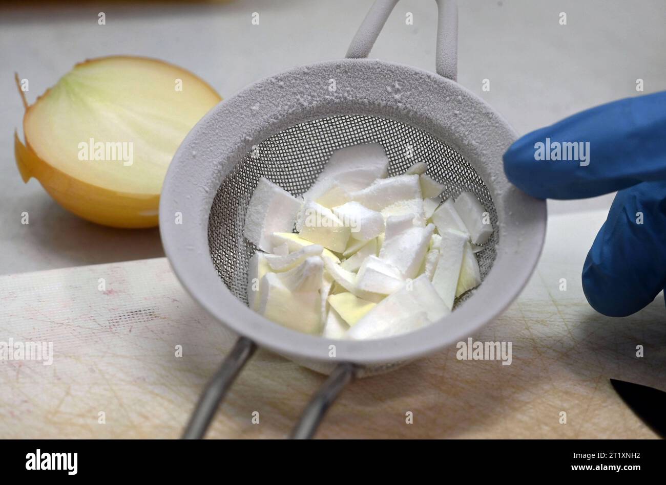 Karlsruhe, Germany. 25th Sep, 2023. At the Max Rubner Institute (MRI ...