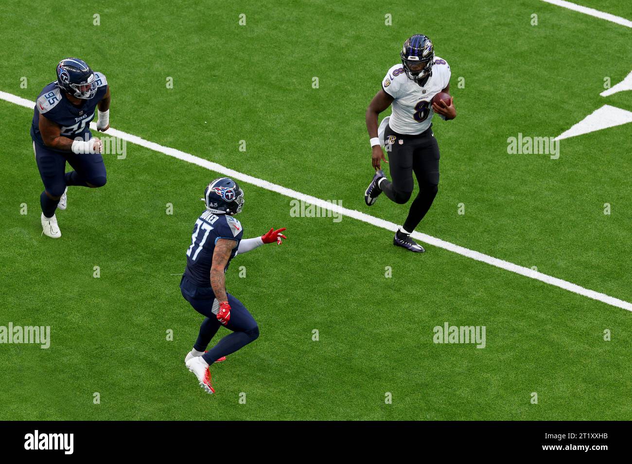 Tottenham Hotspur Stadium, London, UK. 15th Oct, 2023. NFL UK Football ...