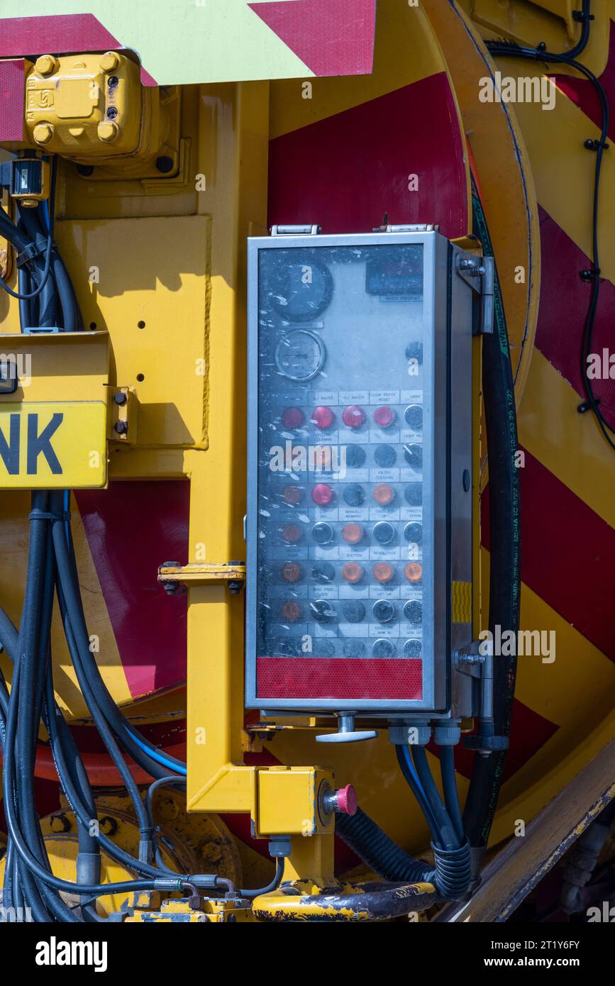 Princetown, Devon, England, UK. 04.09.2023. Highway maintenance high ...