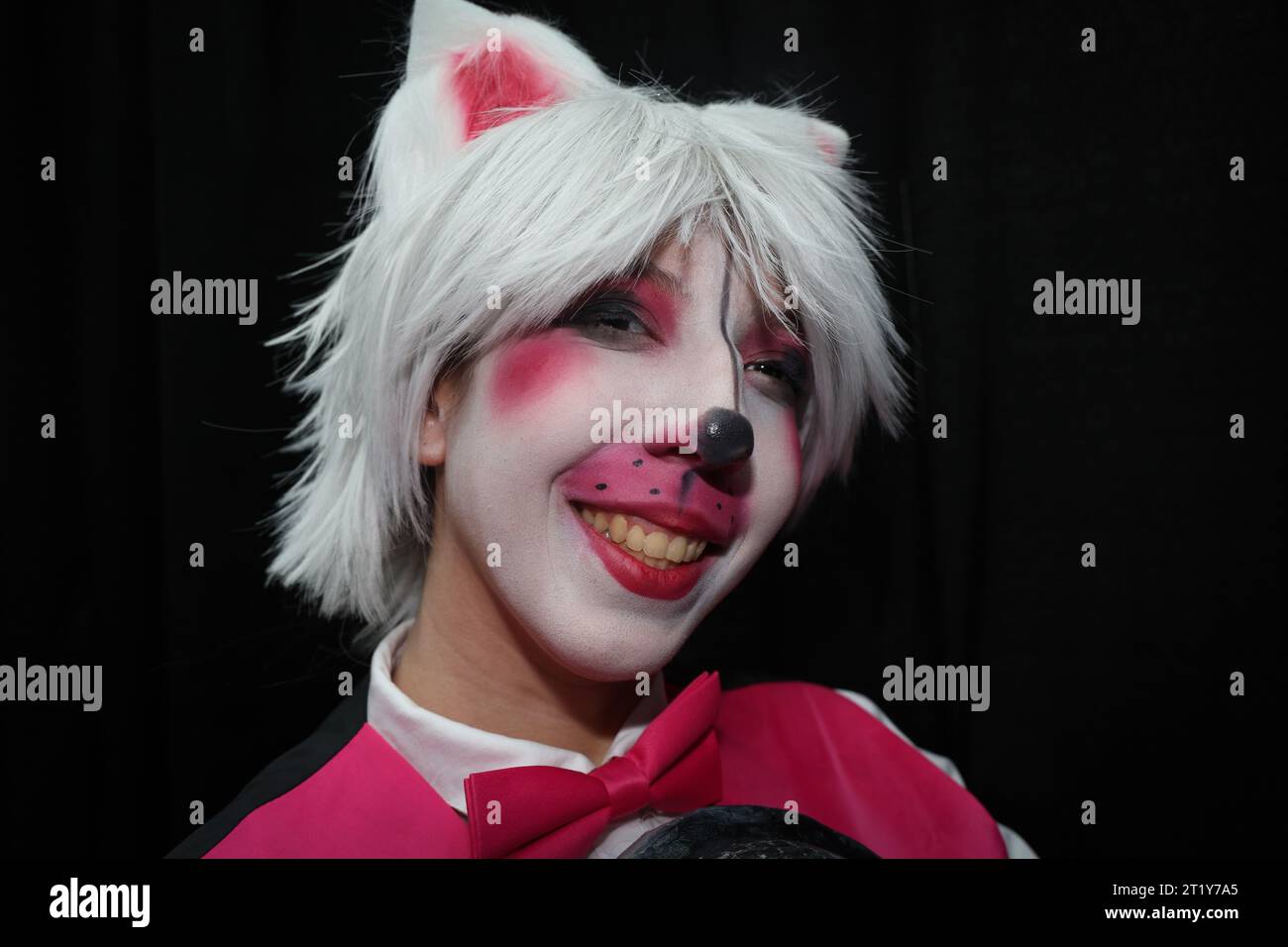 Five nights at freddys cosplay hi-res stock photography and images - Alamy