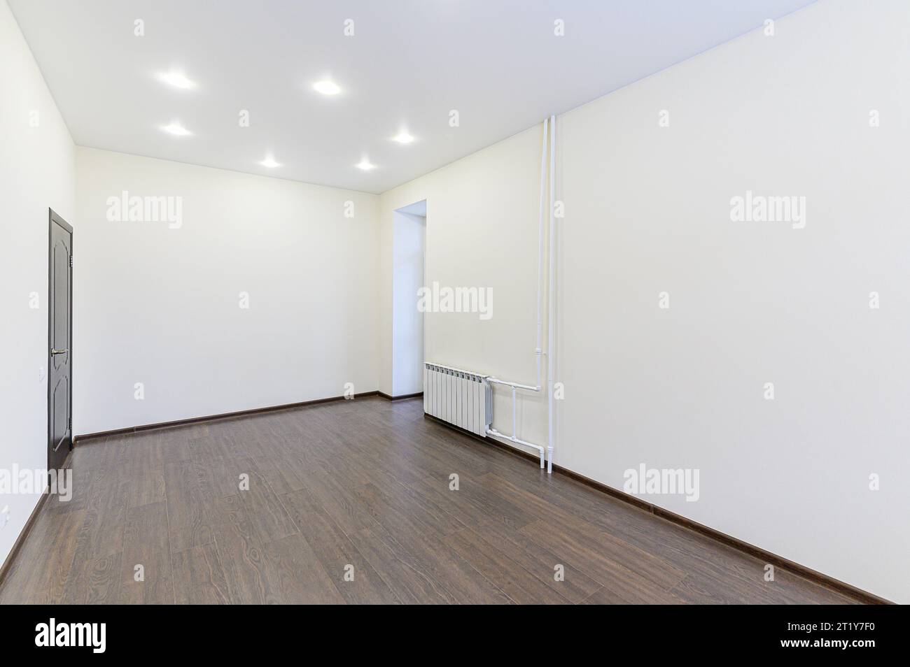 interior apartment empty room renovated Stock Photo - Alamy