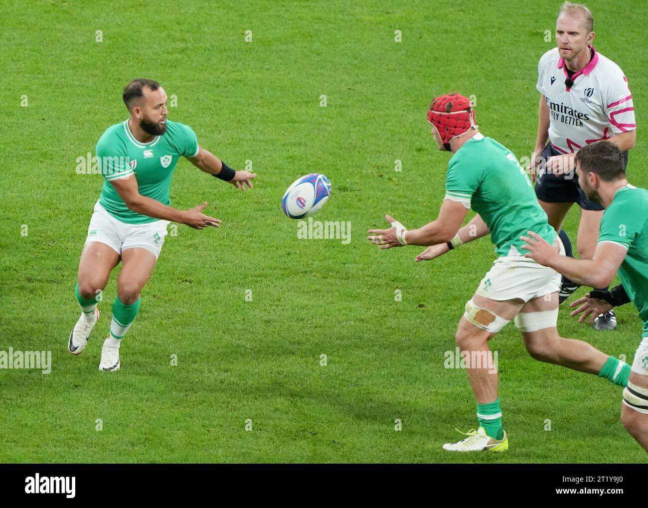 Josh van der flier new zealand hi-res stock photography and images - Alamy