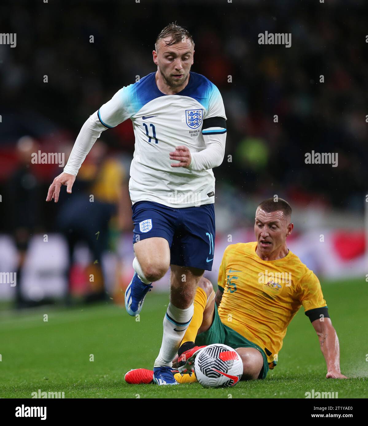 Jarrod Bowen of England & West Ham United battles Mitchell Duke of ...