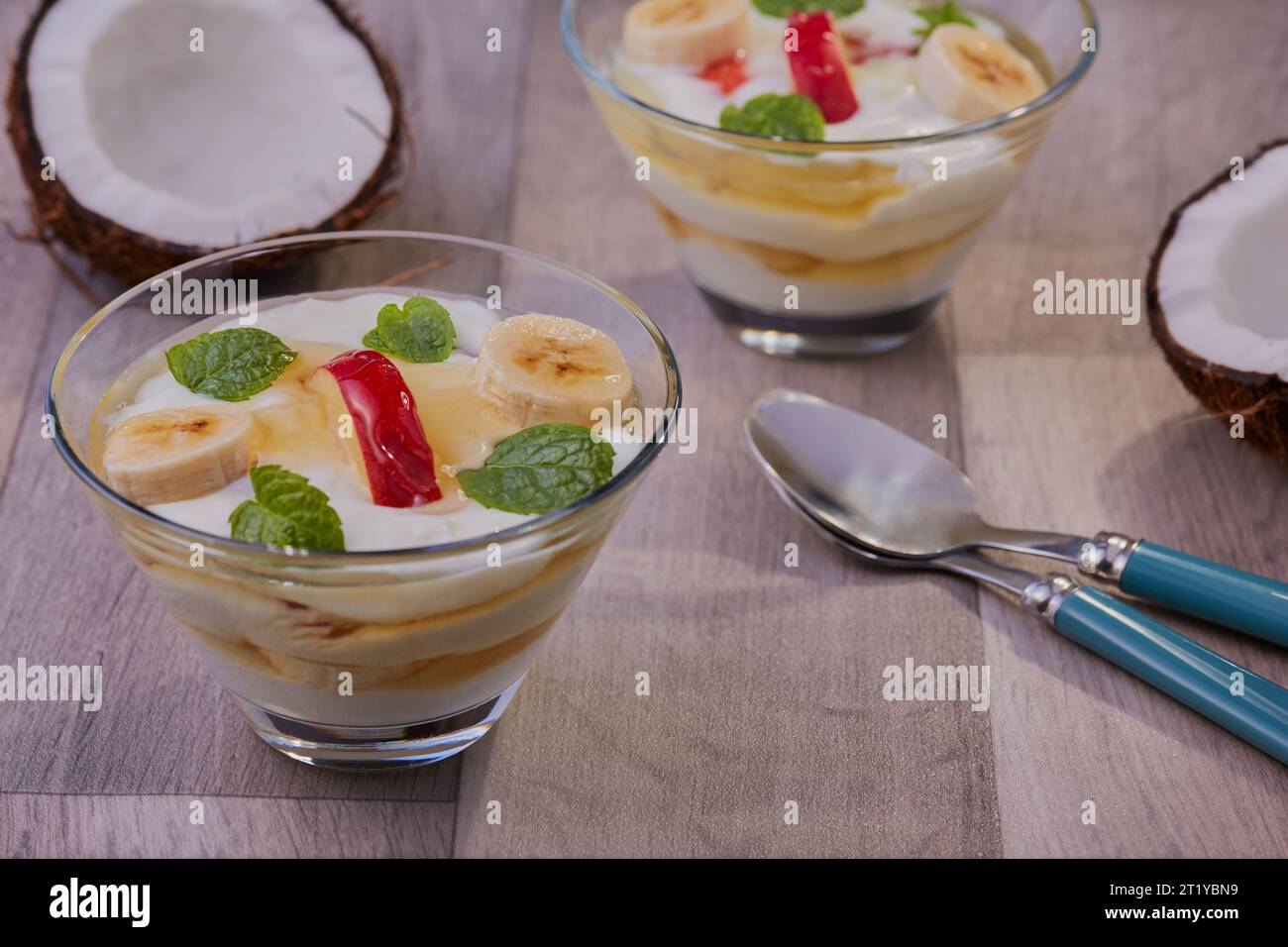 Grrek yogurt hi-res stock photography and images - Alamy