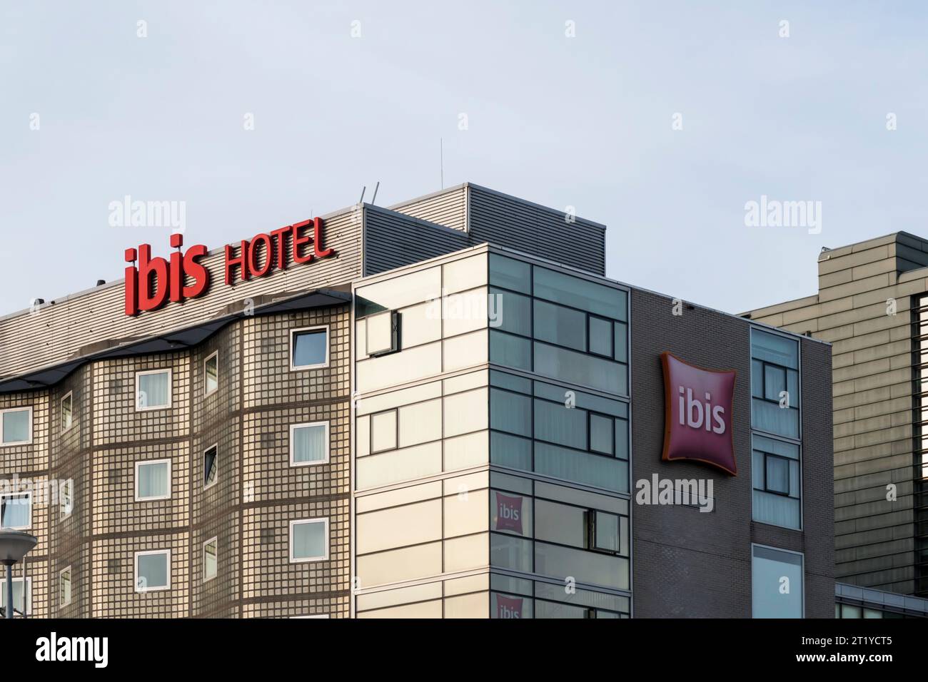 Ibis Hotel logo on the Ibis Amsterdam Centre, Amsterdam Stock Photo - Alamy