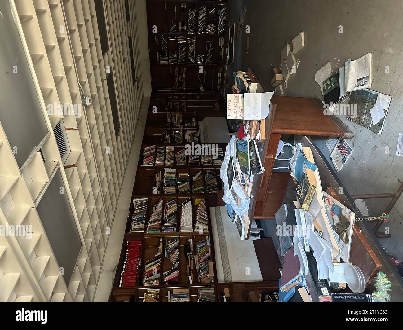 Buried books hi-res stock photography and images - Alamy