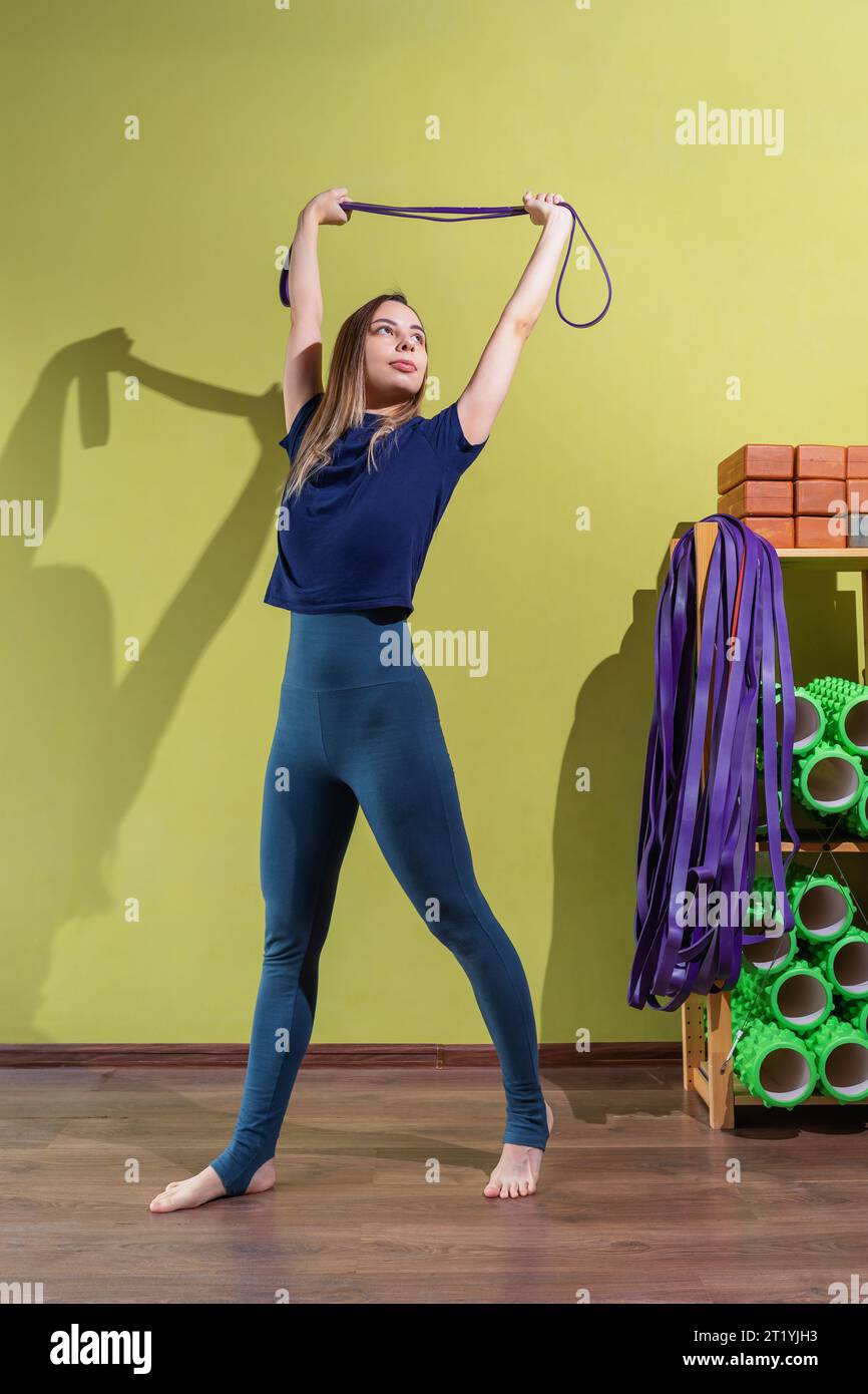 Thoracic traction hi-res stock photography and images - Alamy