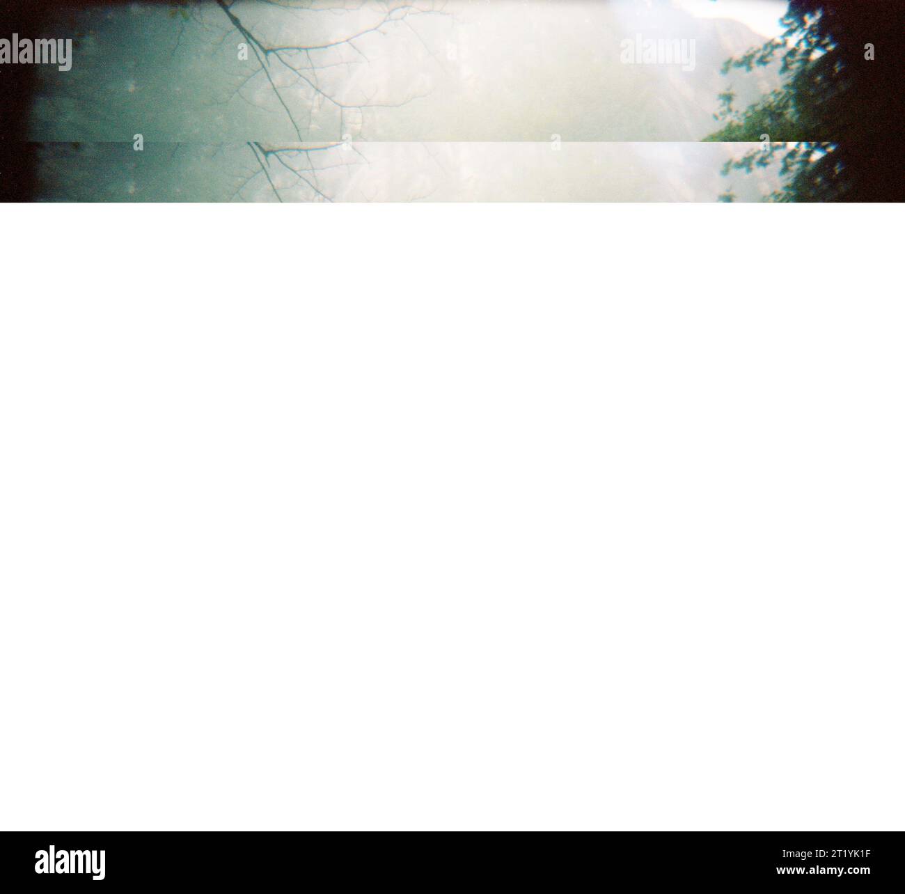 Pinhole view hi-res stock photography and images - Alamy