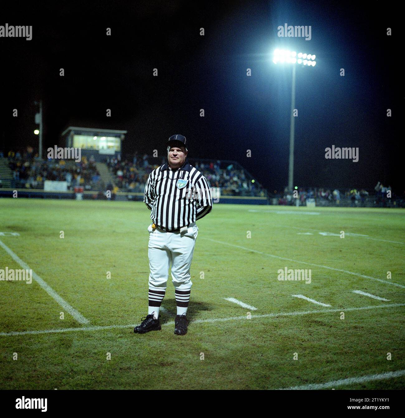Full length portrait football referee hi-res stock photography and ...