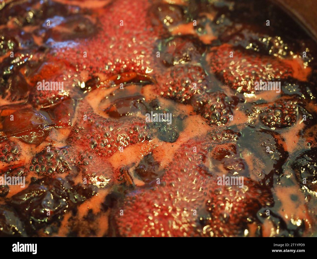 Bubbling fruit for jam hi-res stock photography and images - Alamy
