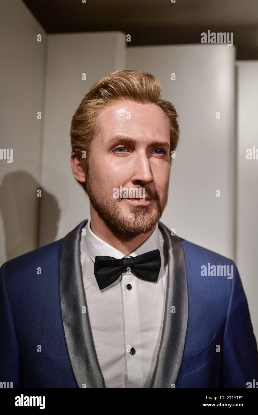 This photograph shows the sculpture of Canadian actor and film producer ...