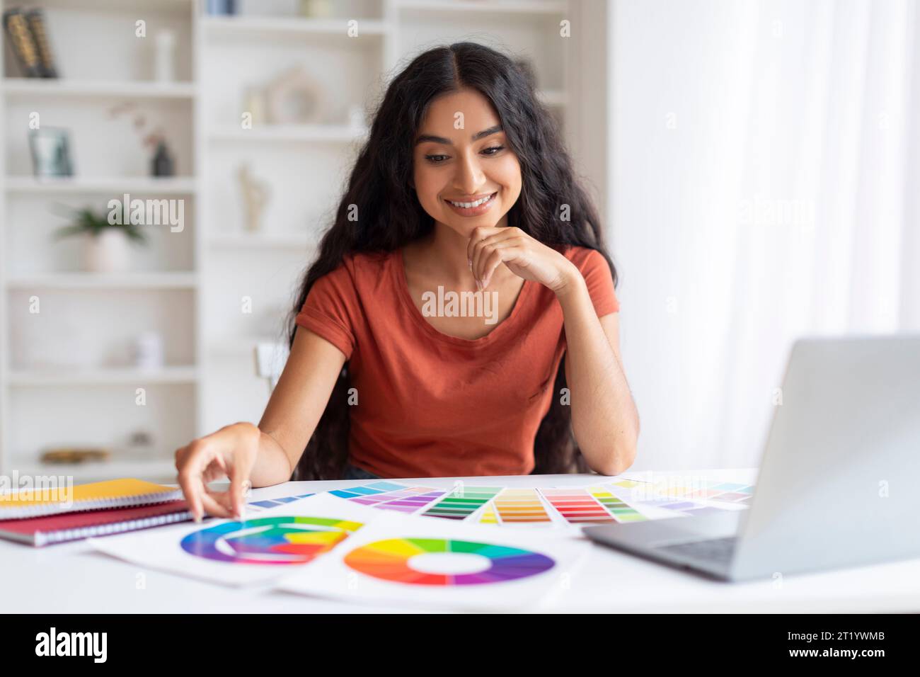 Inviting workspace hi-res stock photography and images - Alamy