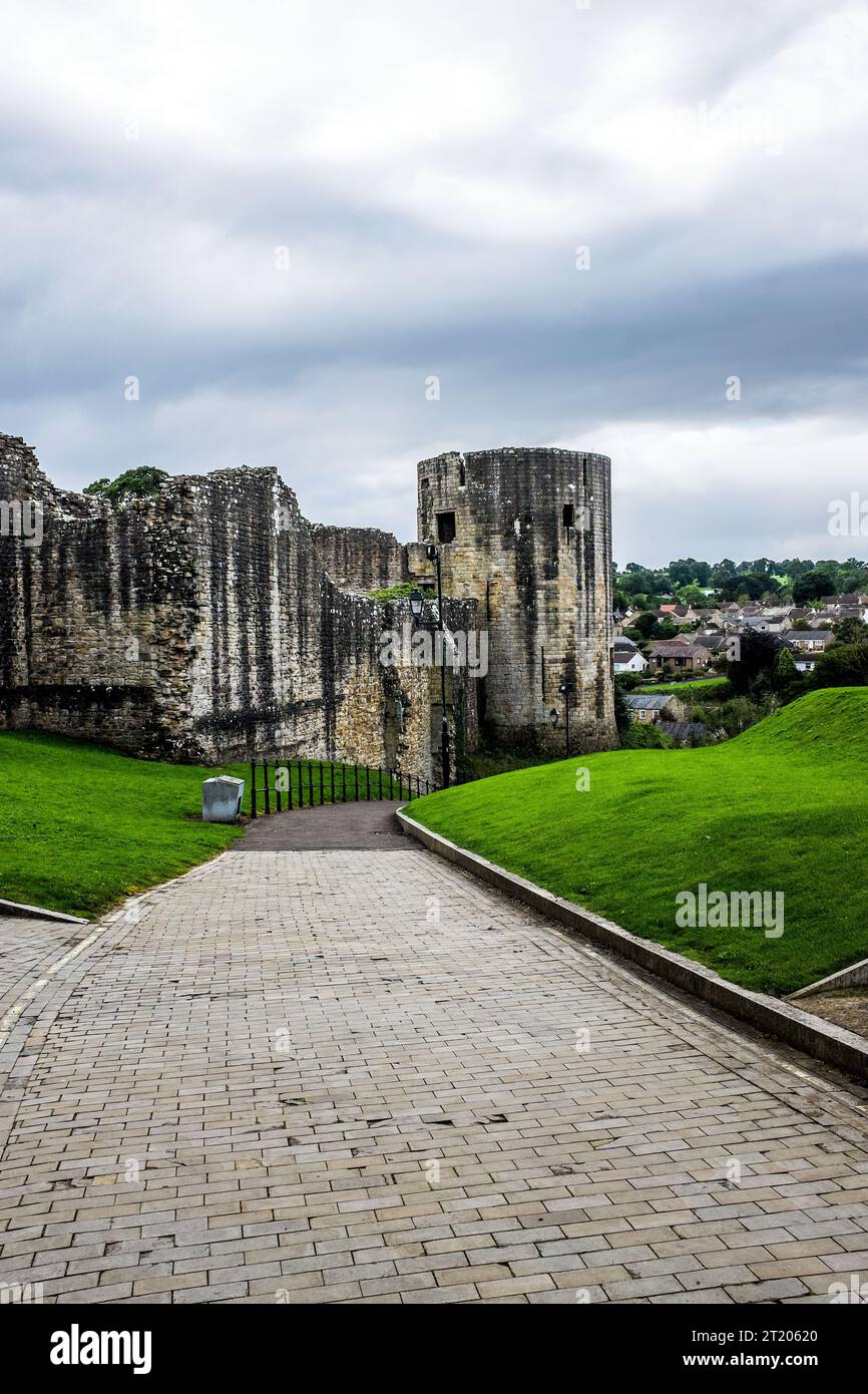 Built on a high rock above the River Tees, Barnard Castle is a medieval ...