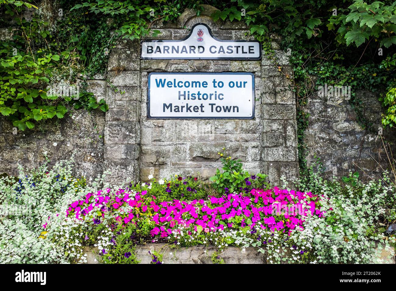 Sign outside Barnard Castle, Durham Stock Photo - Alamy