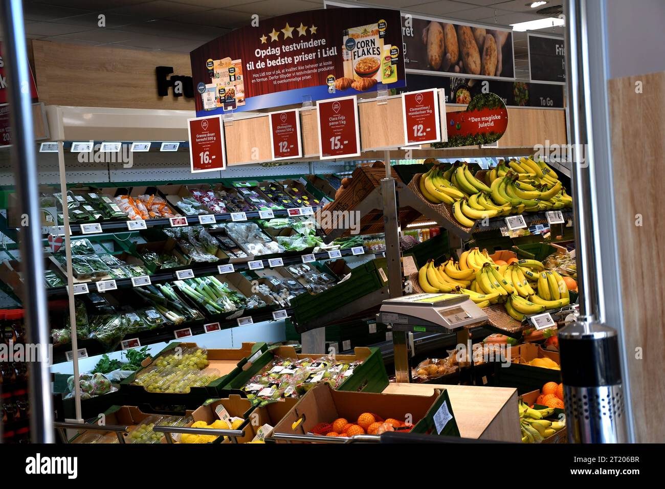 Copenhagen, Denmark /16 October. 2023/Deutsche Lidl store in Kastrup ...