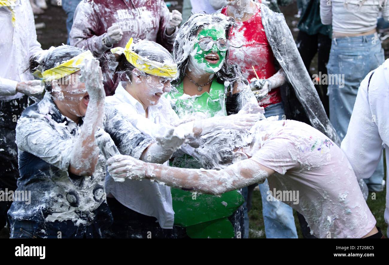 Students take part in the traditional Raisin Monday foam fight on St ...