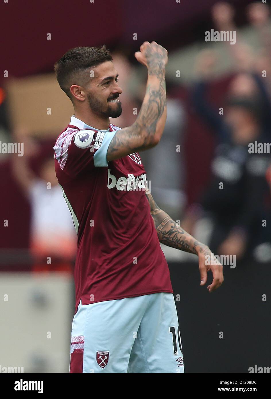 Leeds goal celebration 2023 hi-res stock photography and images - Alamy