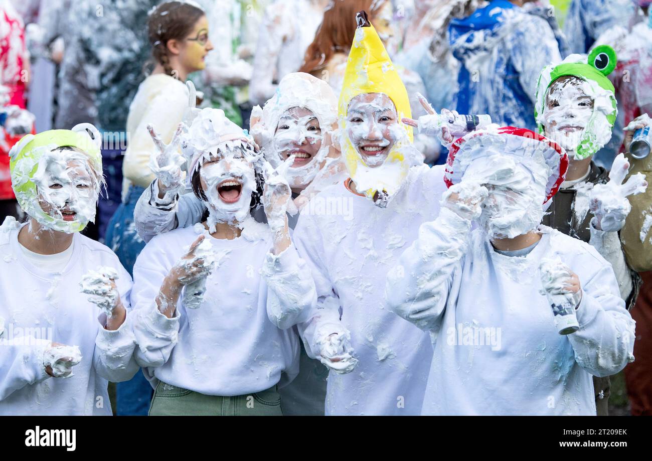 Students take part in the traditional Raisin Monday foam fight on St ...