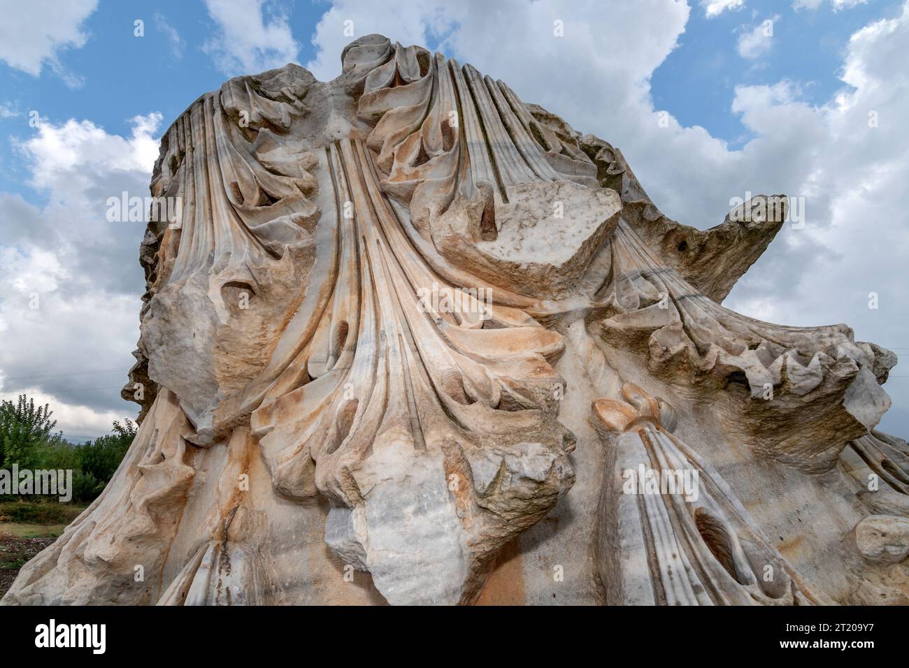 The Temple of Hadrian at Kyzikos (Cyzicus) Ancient City, Erdek ...