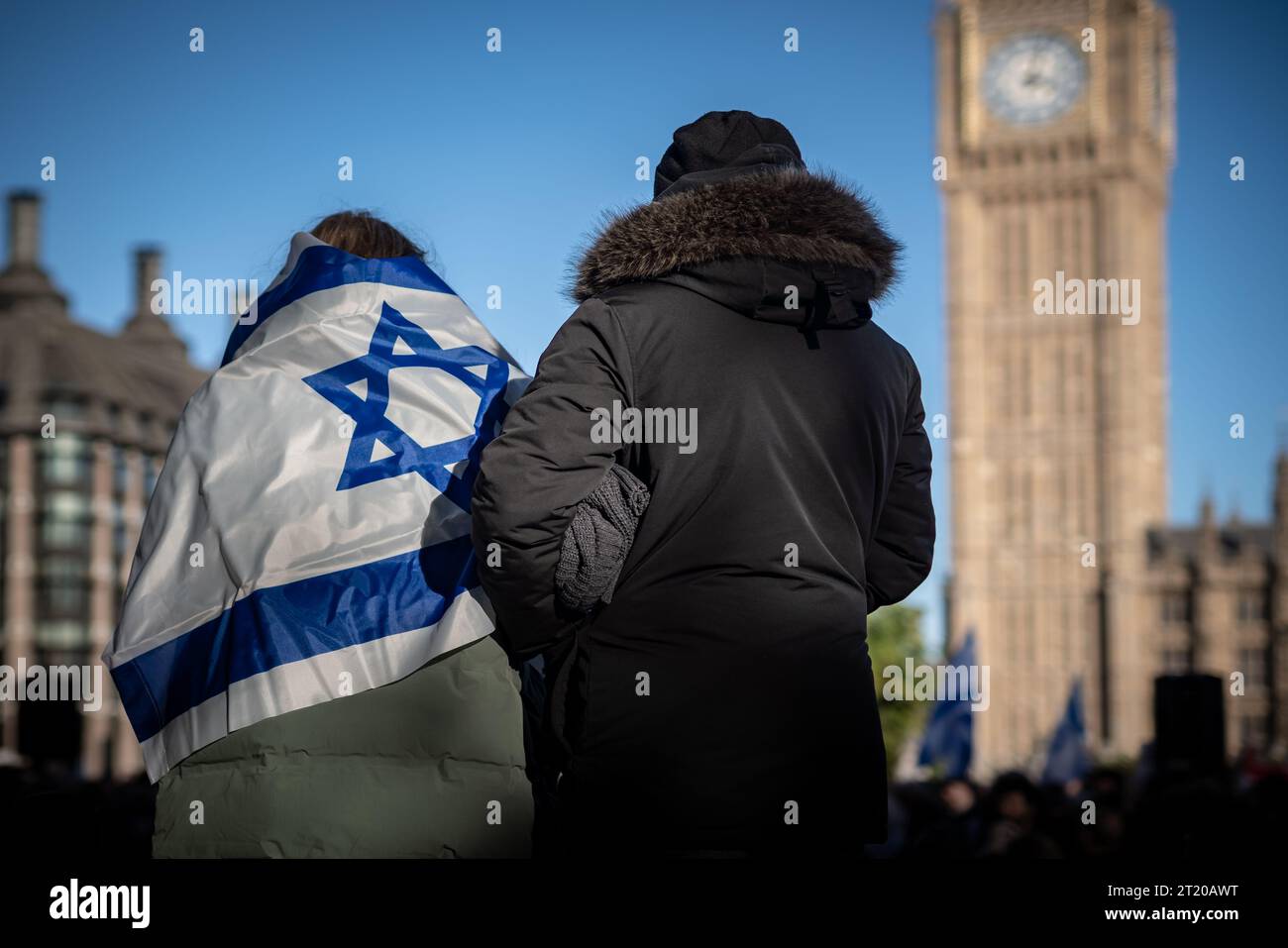 London, UK. 15th October, 2023. Hundreds of British Jews and members of ...