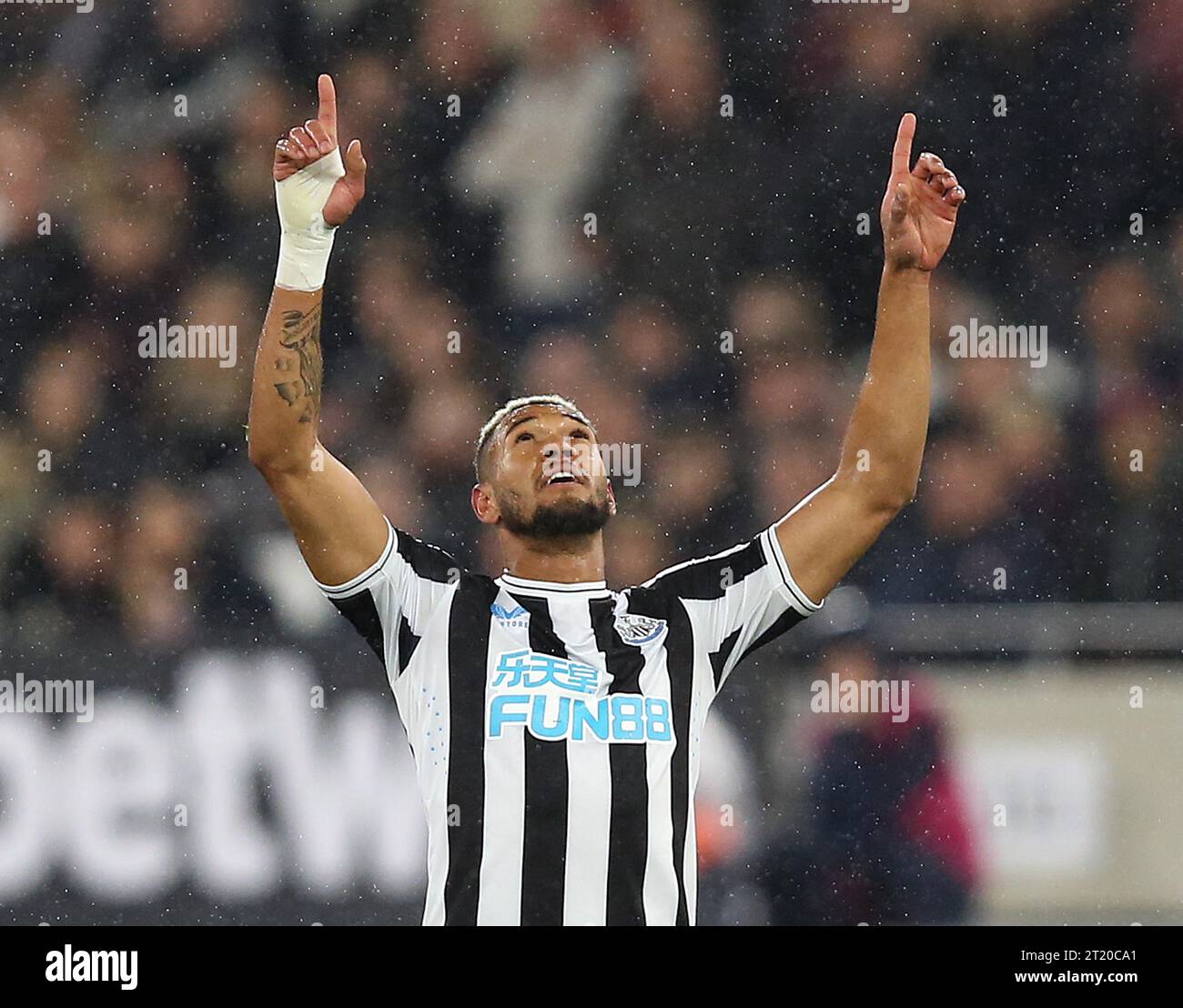 West ham stadium celebration 2023 hi-res stock photography and images ...
