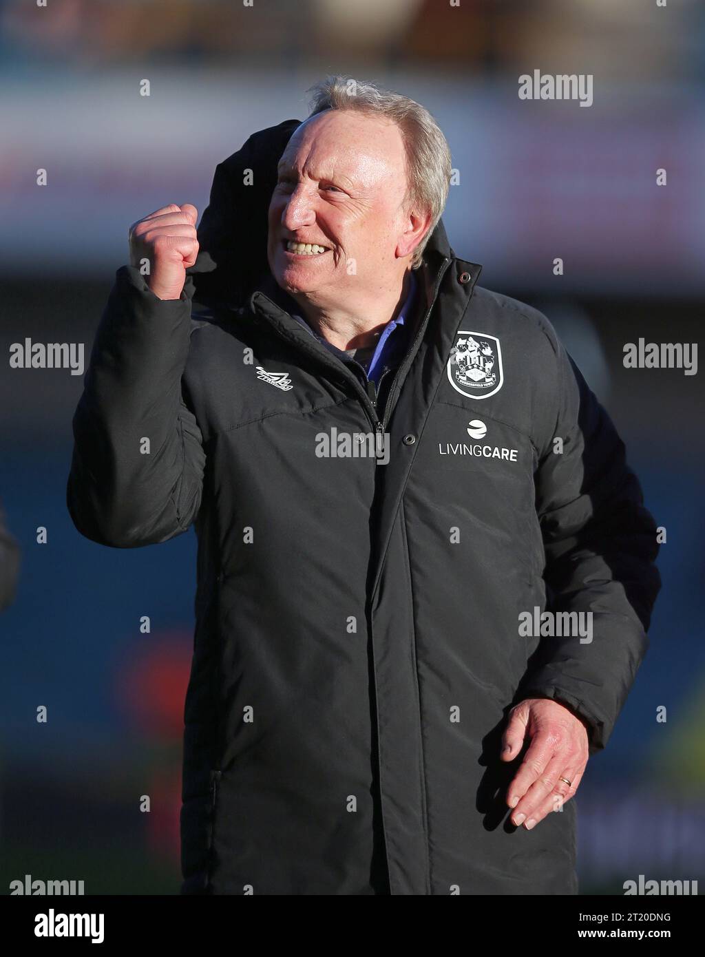 Neil warnock huddersfield hi-res stock photography and images - Alamy