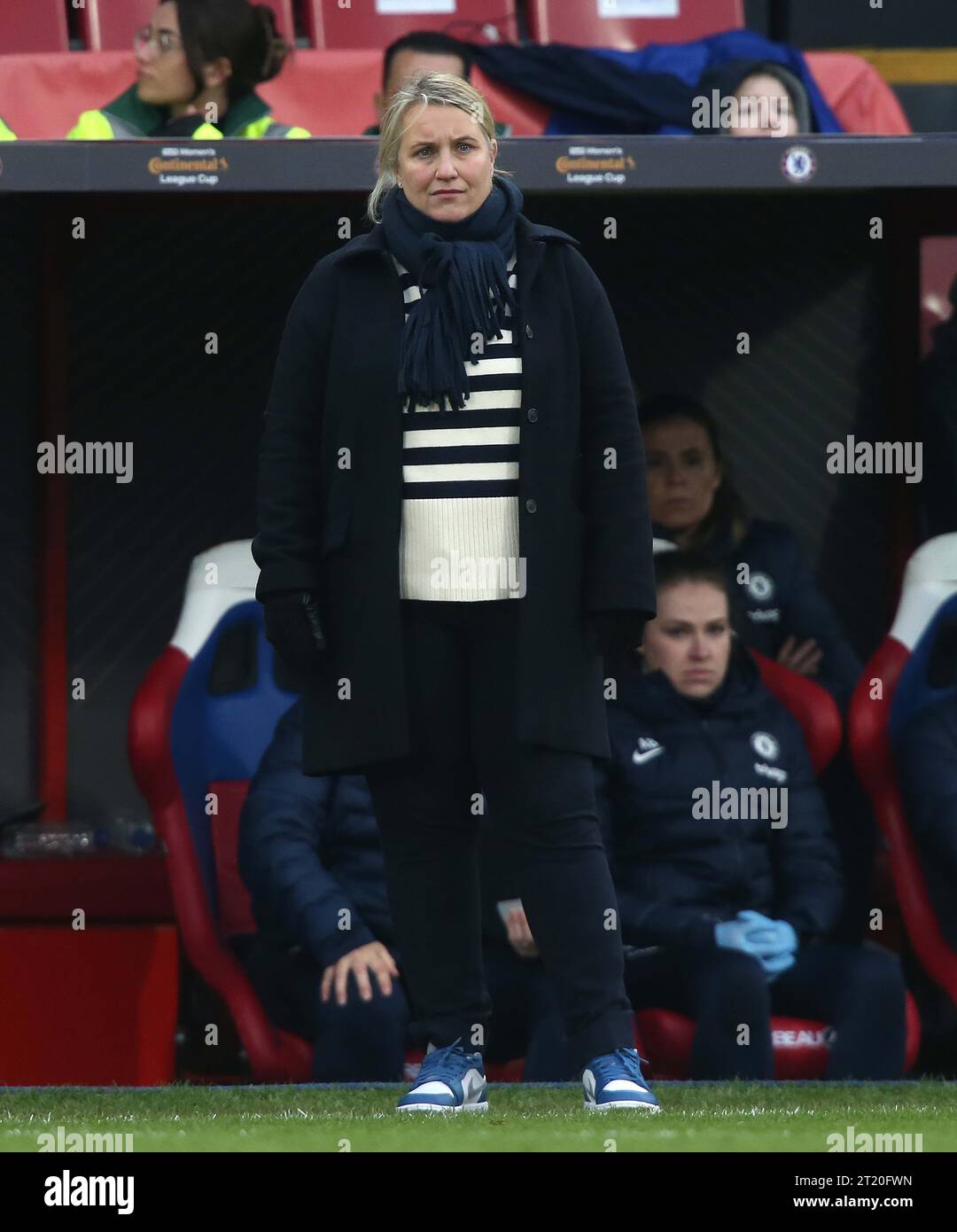 Emma hayes chelsea 2022 hi-res stock photography and images - Alamy