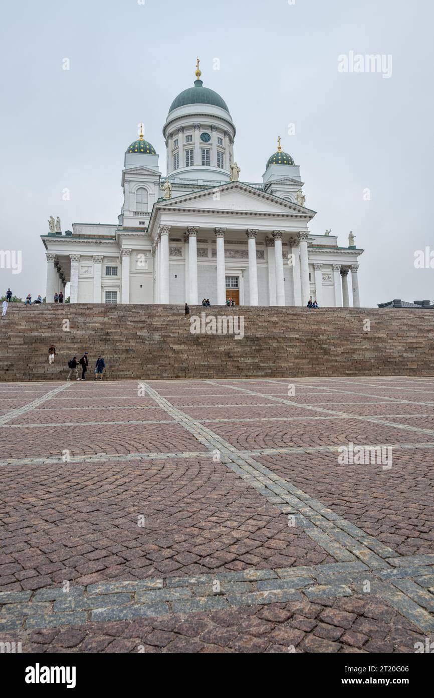 Helsinki port square hi-res stock photography and images - Alamy