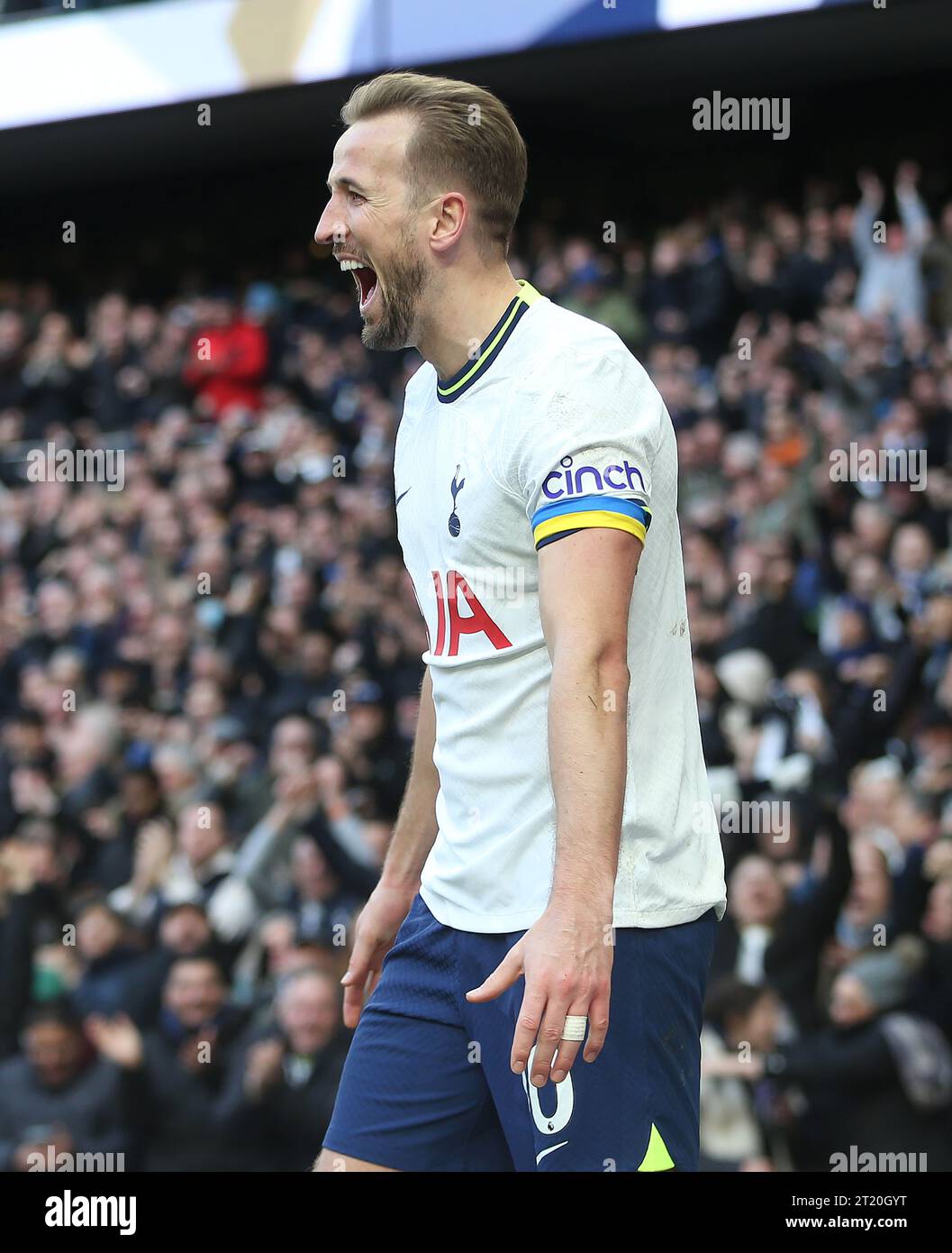 Harry kane goal chelsea 2022 hi-res stock photography and images - Alamy